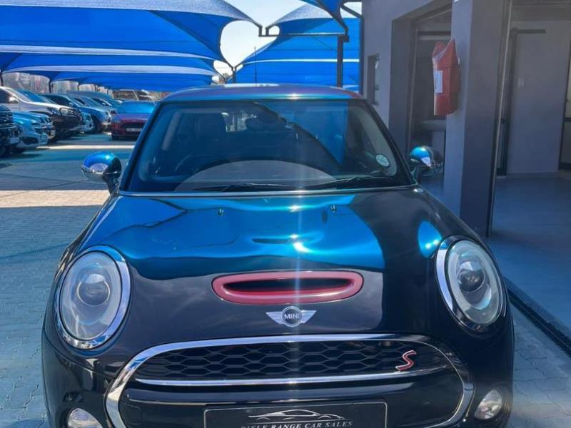 2015 MINI Hatch Cooper S Hatch 3-Door – Rifle Range Car Sales