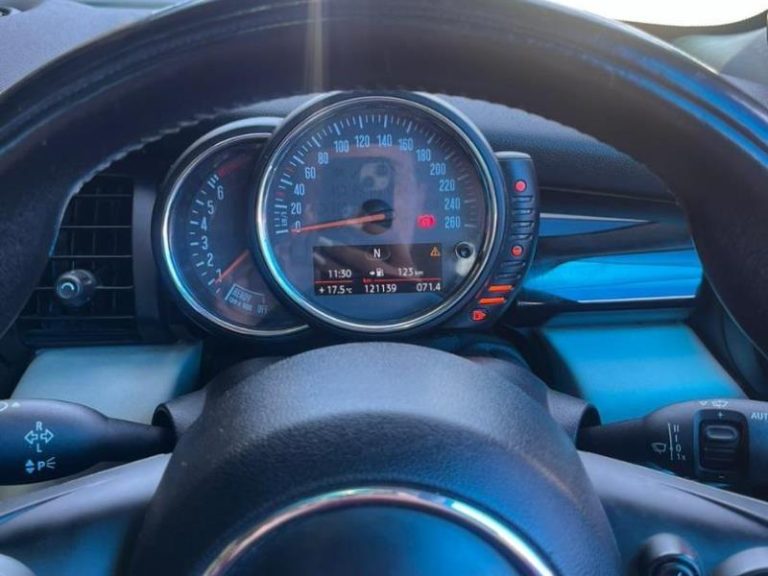 2015 MINI Hatch Cooper S Hatch 3-Door – Rifle Range Car Sales