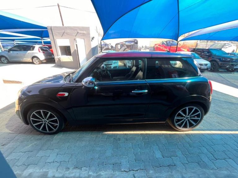 2015 MINI Hatch Cooper S Hatch 3-Door – Rifle Range Car Sales