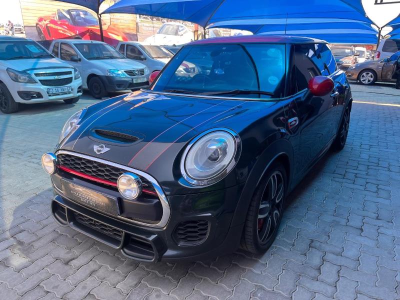 2017 MINI Hatch John Cooper Works Hatch 3-Door – Rifle Range Car Sales