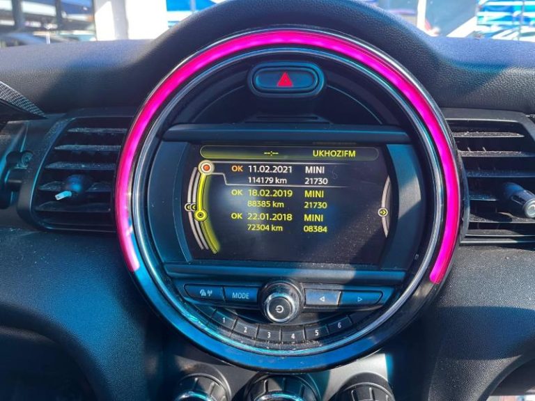 2015 MINI Hatch Cooper Hatch 5-Door – Rifle Range Car Sales