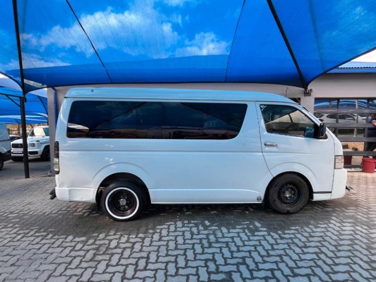 2017 Toyota Quantum 2.5D-4D GL 10-Seater Bus – Rifle Range Car Sales