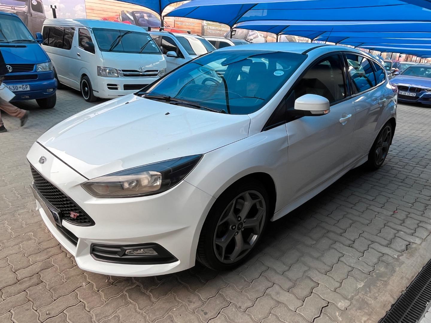 Focus St 2017 Specs